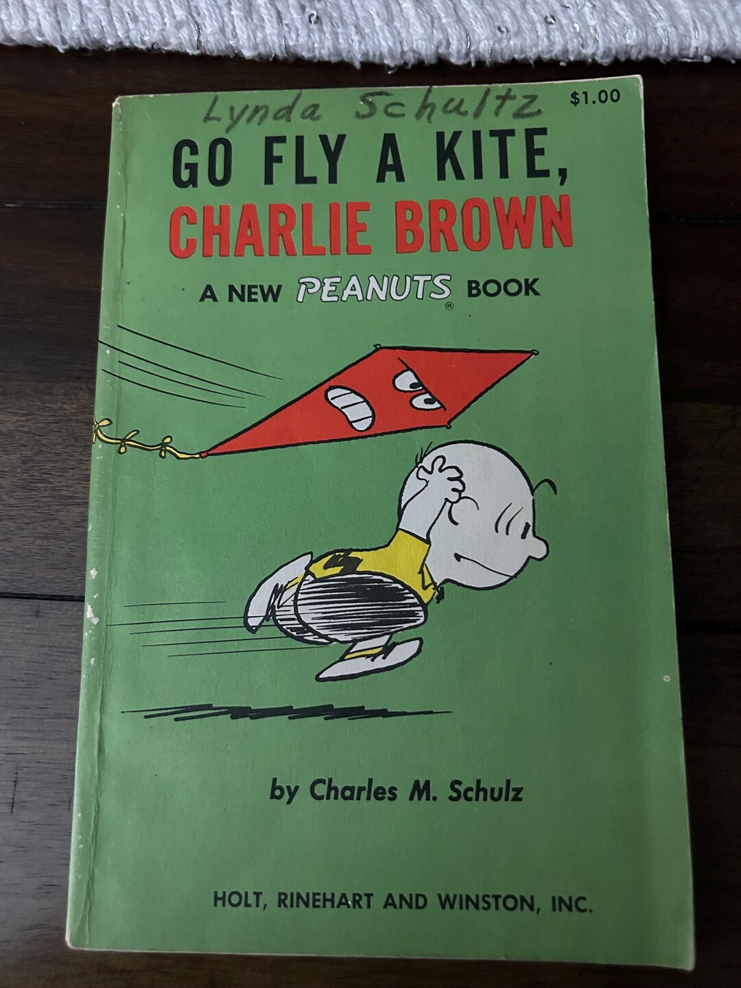 Go Fly A Kite Charlie Brown A New Peanuts Book by Charles M. Schulz ...