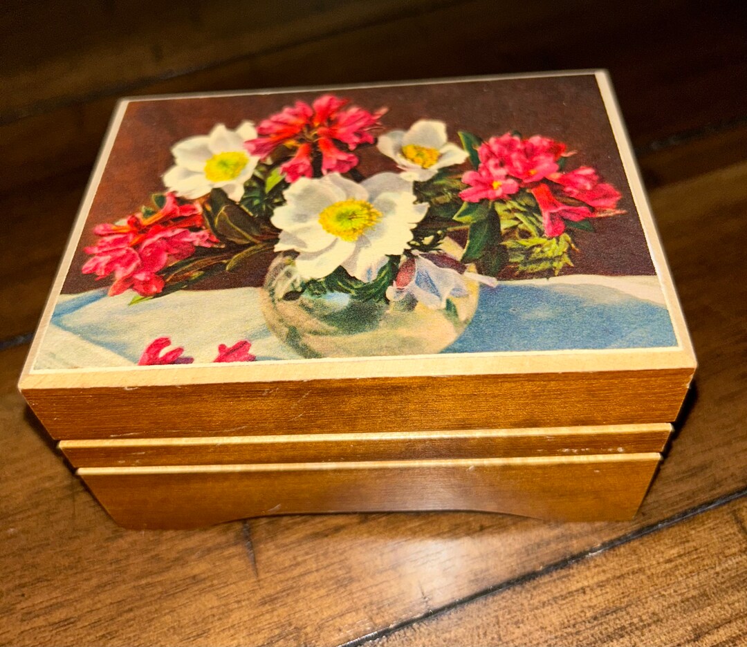 Reuge Swiss Musical Movement Box Made in Switzerland Lairs Theme 1990s ...