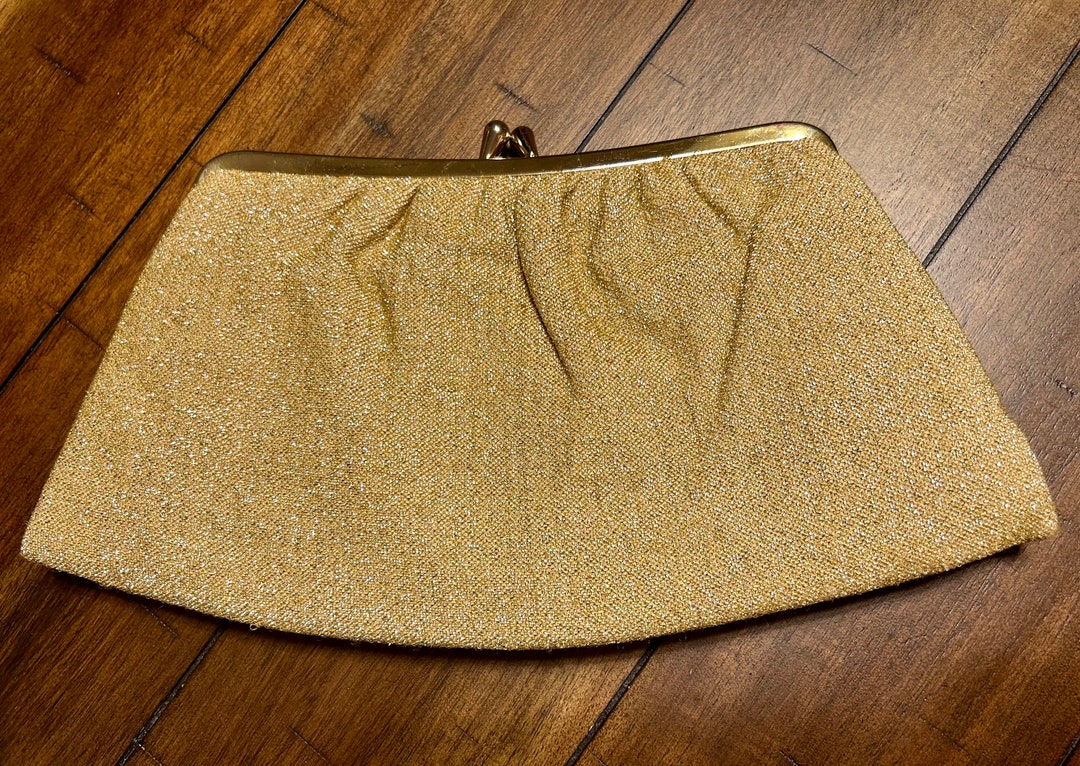 Vintage 1950’s Gold Sparkle Evening Clutch Purse With Clasp Closure and ...