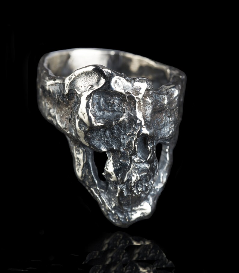 TERMINATOR Silver Skull Ring - Etsy Canada