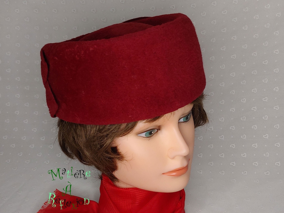 Vintage Hat in Raspberry Red Felt - Etsy