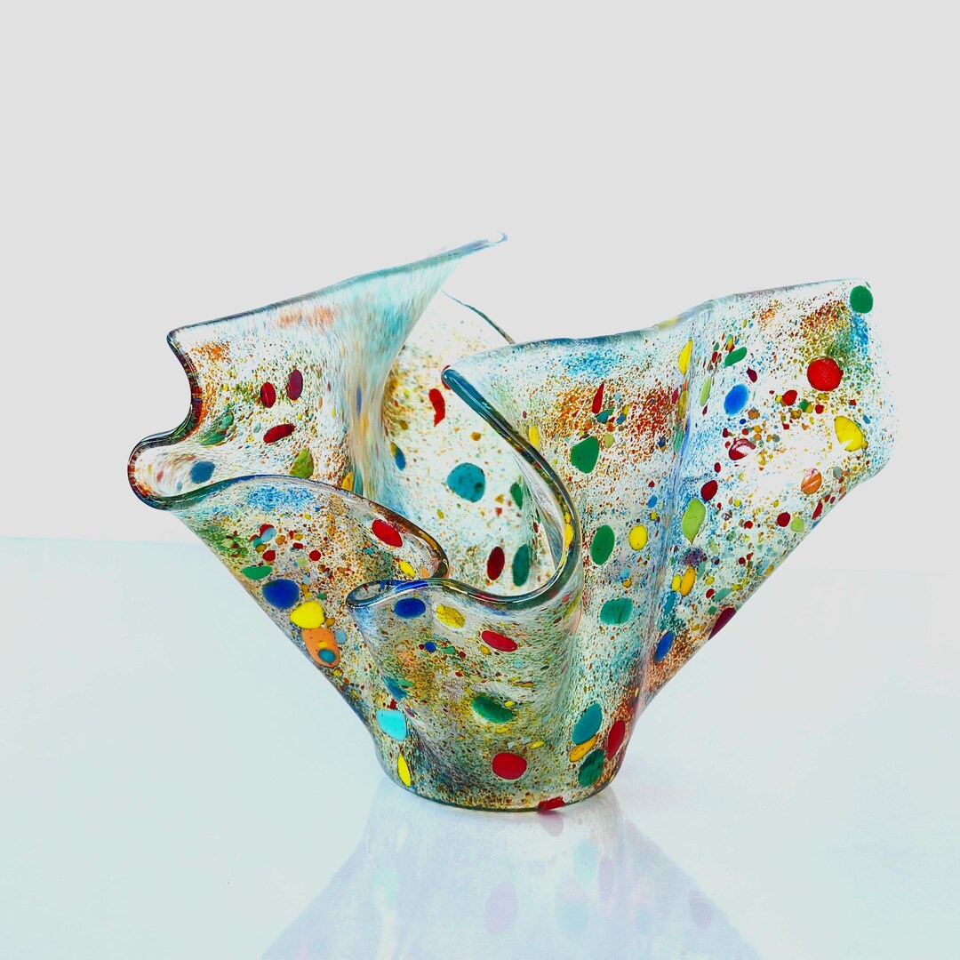 Artistic Decorative Glass Art for Tables, Modern Centerpiece Vases for ...