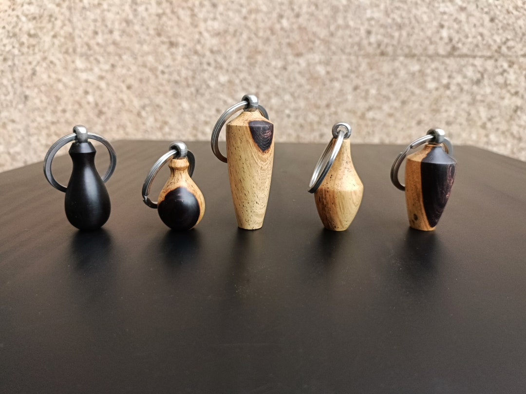 Personalized Wooden Key Chain - Custom Engraved Gift - Etsy