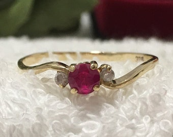 Ruby Cross Ring - Etsy