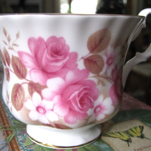 Royal Albert Pink Roses Teacup and Saucer - Etsy