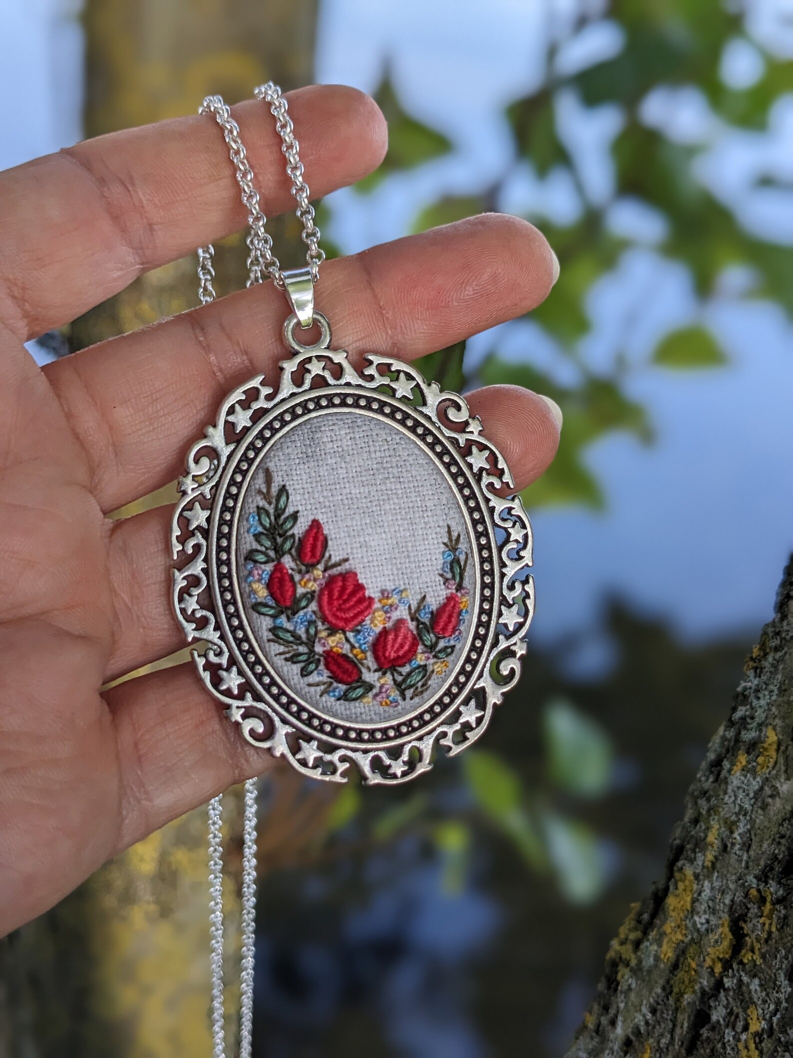 Embroidered Pink Roses Pendant Necklace Embroidered Silver - Etsy