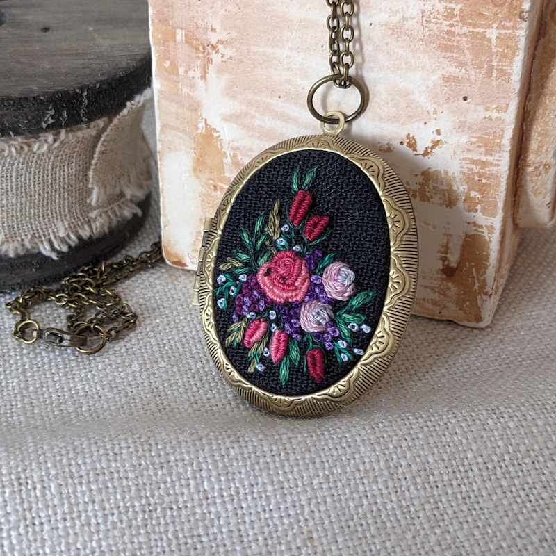 EmbroideredJewerly - Etsy