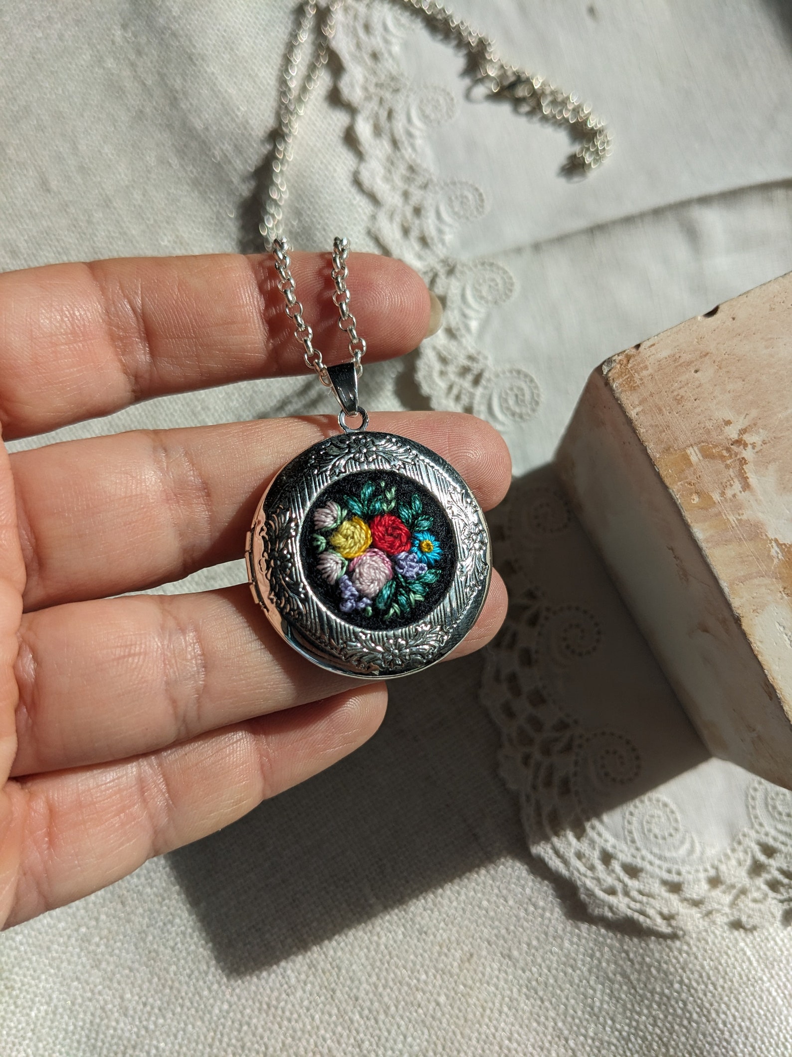 Embroidered Locket,roses, For-get-me Not Pendant, Embroidery Jewelry ...
