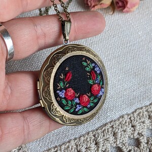 Embroidered Pendant, Red Roses Necklace, Big Locket, Pendant ...
