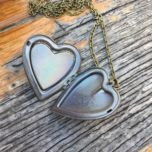 Embroidered Heart Locket Red Roses Pendant Locket Photo - Etsy