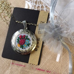 Embroidered Locket,roses, For-get-me Not Pendant, Embroidery Jewelry ...