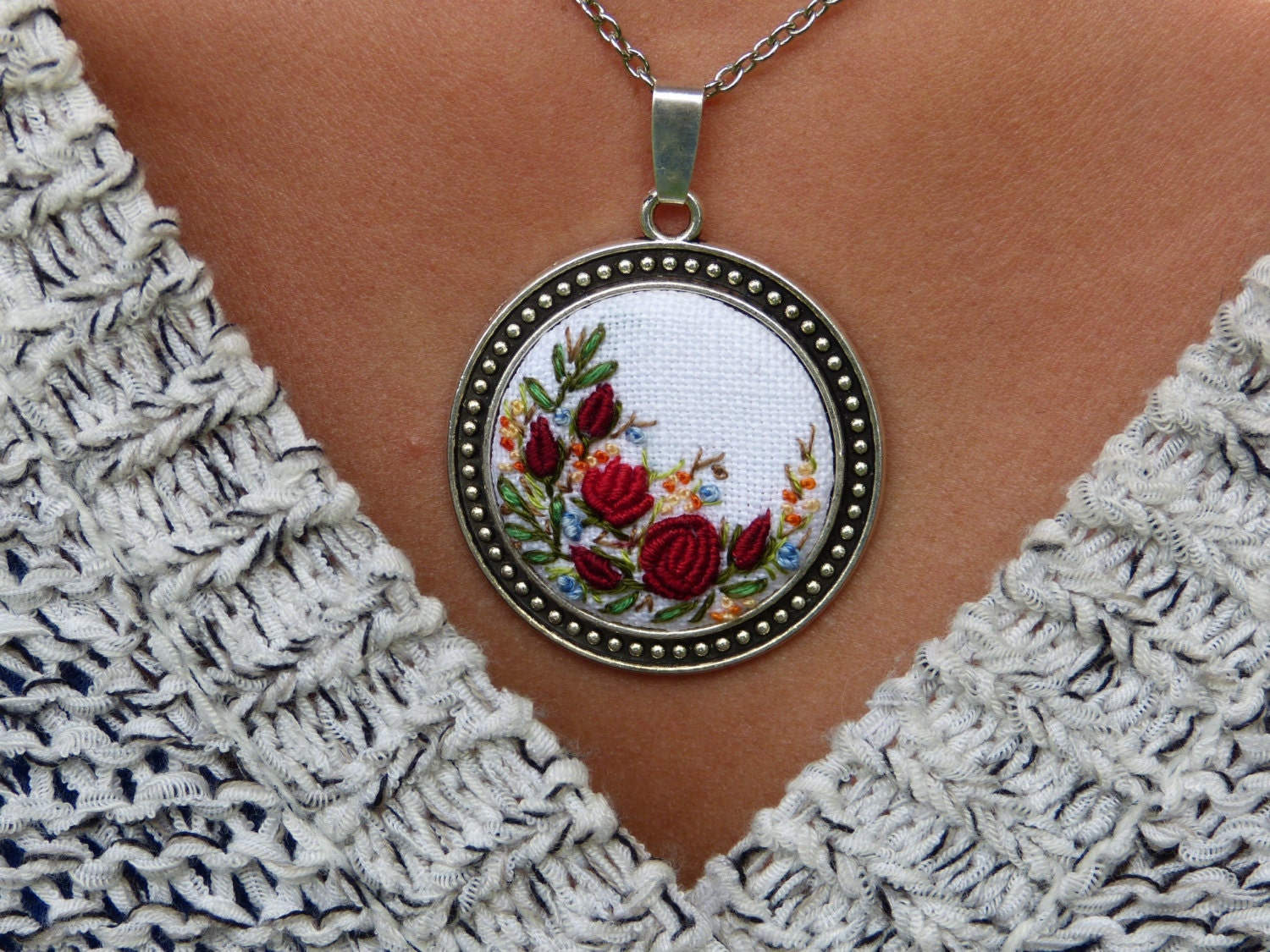 Floral Embroidered Necklace, Embroidery Pendant, Needlework Necklace ...