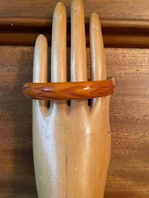 Vintage swank butterscotch bakelite - Gem