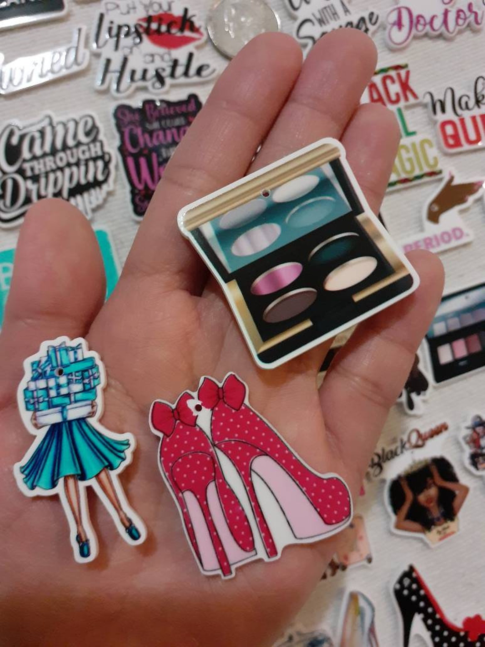 10 or 20 Pieces/Set Picked at Random Resin Charms Pendants | Etsy