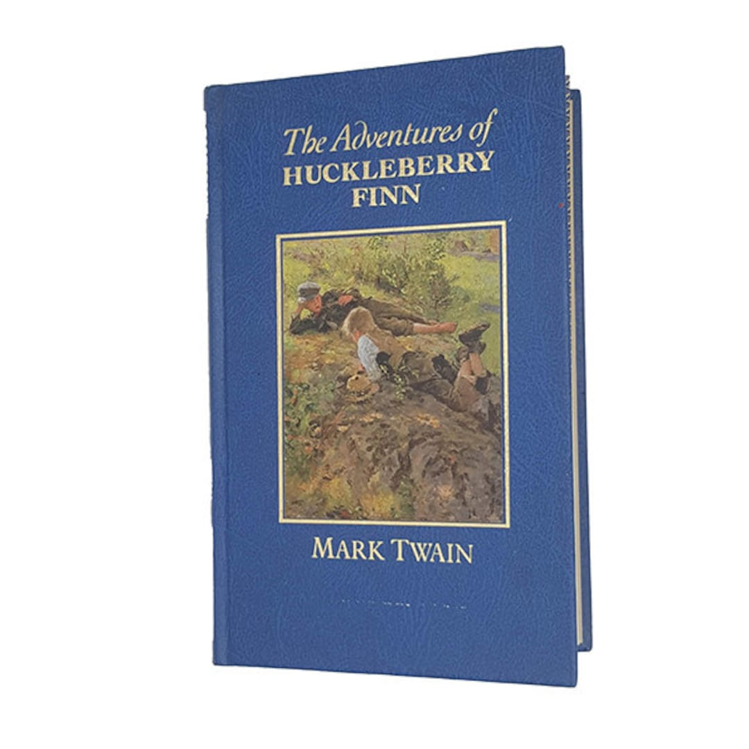 Mark Twain's the Adventures of Huckleberry Finn - Marshall Cavendish ...