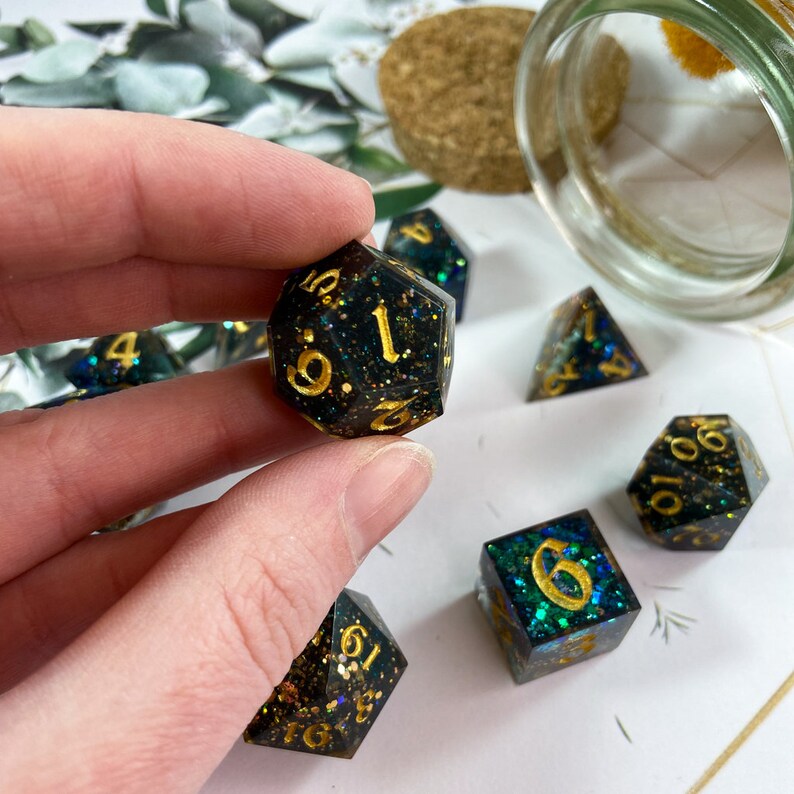 Dragon's Mystery Double Cast Dice Set - 8 Pieces - D&D, TTRPG, Dnd Dice ...