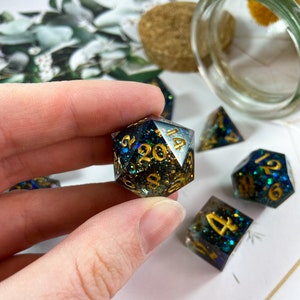 Dragon's Mystery Double Cast Dice Set - 8 Pieces - D&D, TTRPG, Dnd Dice ...