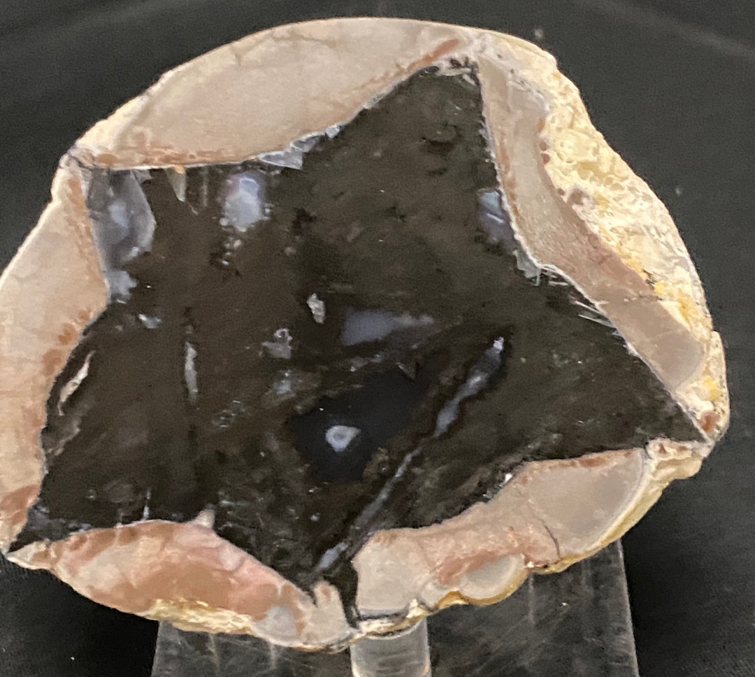 Lava Cap Thunderegg - Etsy