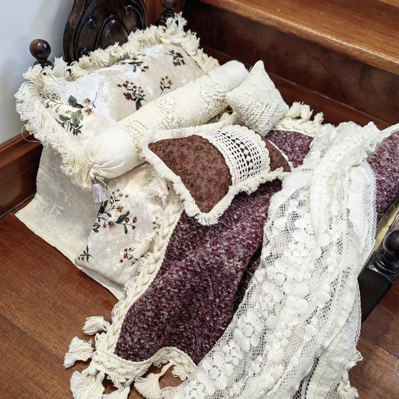 Doll Bedding Set 1/12 - Etsy UK