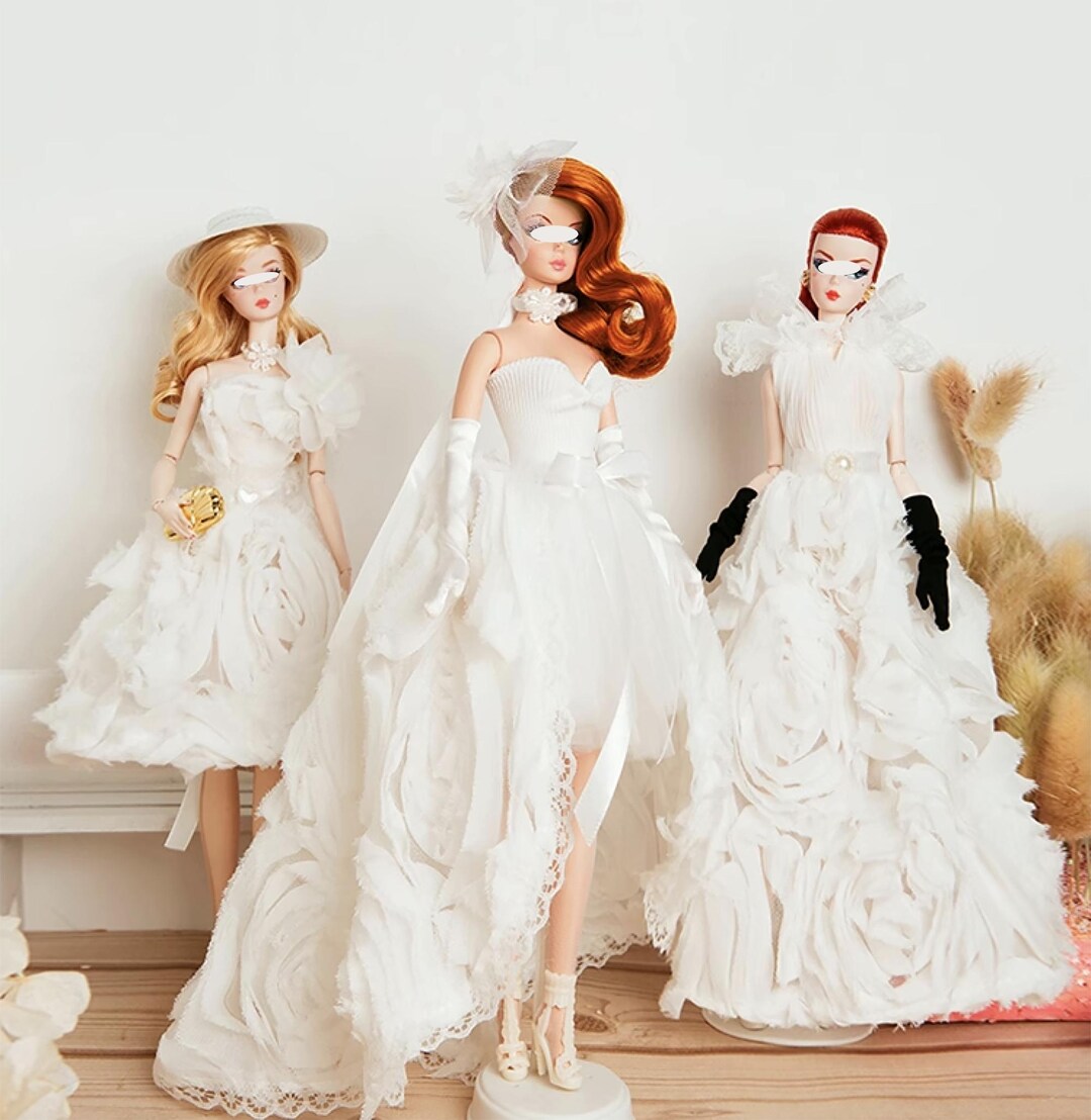 Craftuneed 1:6 Scale Miniature Doll Elegant Ivory Bridal Wedding Gown ...