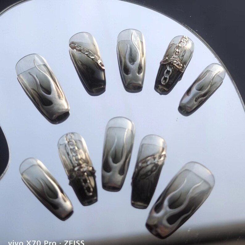 Black and Silver Frame Press on Nails/ Thick Metal Chain - Etsy