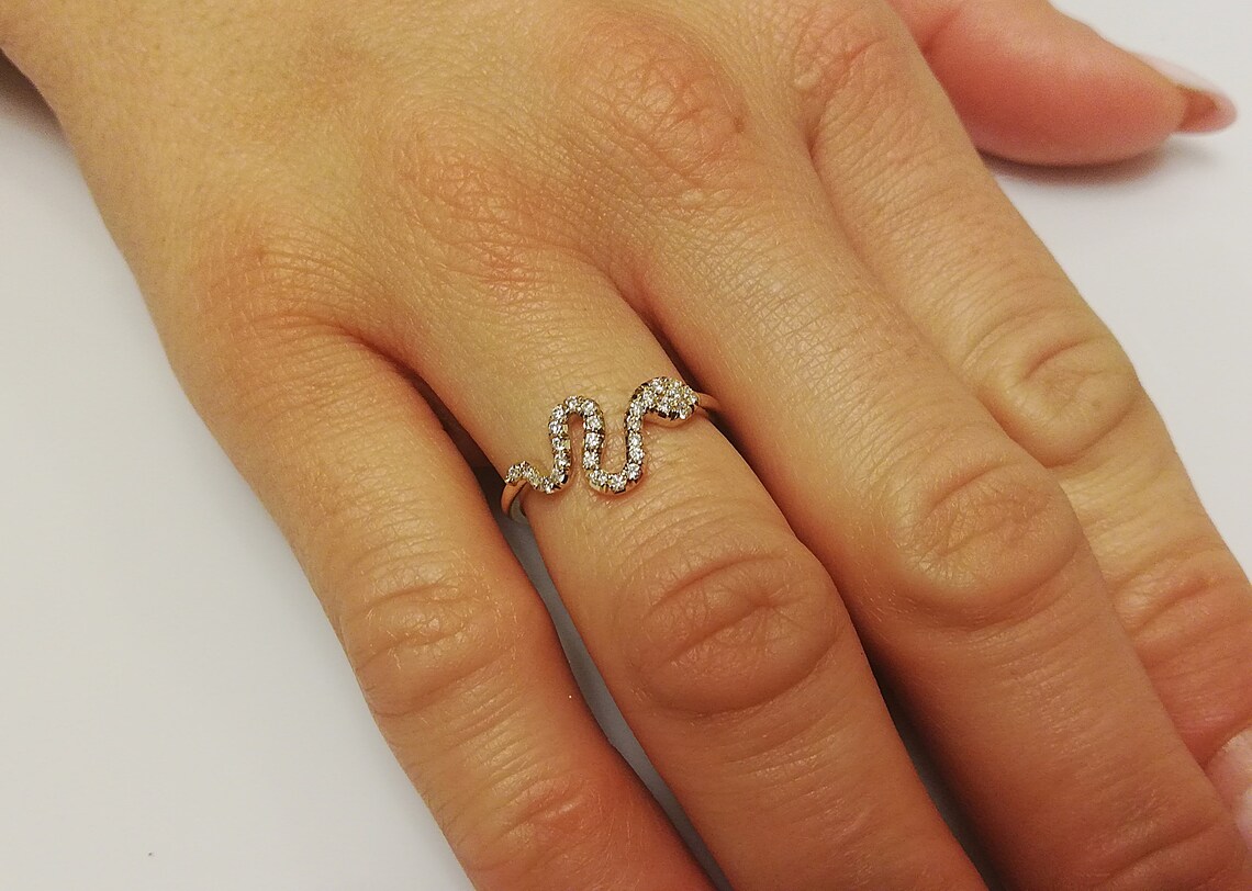 Diamond Snake Ring Set With 28 Diamonds - Etsy