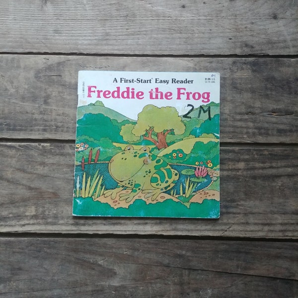 Freddie the Frog - Etsy