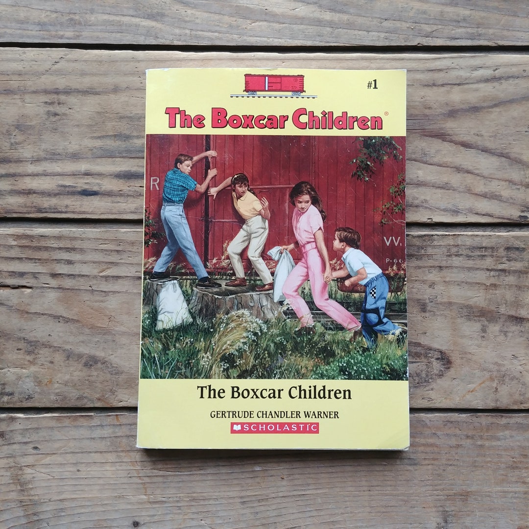 The Boxcar Children, a Kid's Chapter Book by Gertrude Chandler Warner ...