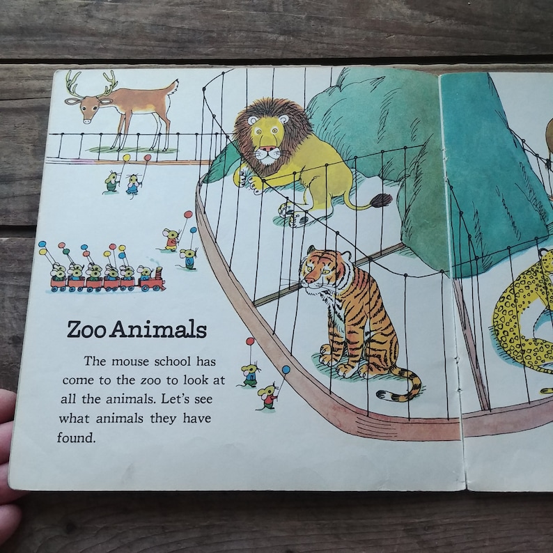 About Animals Richard Scarry Book for Kids - Etsy