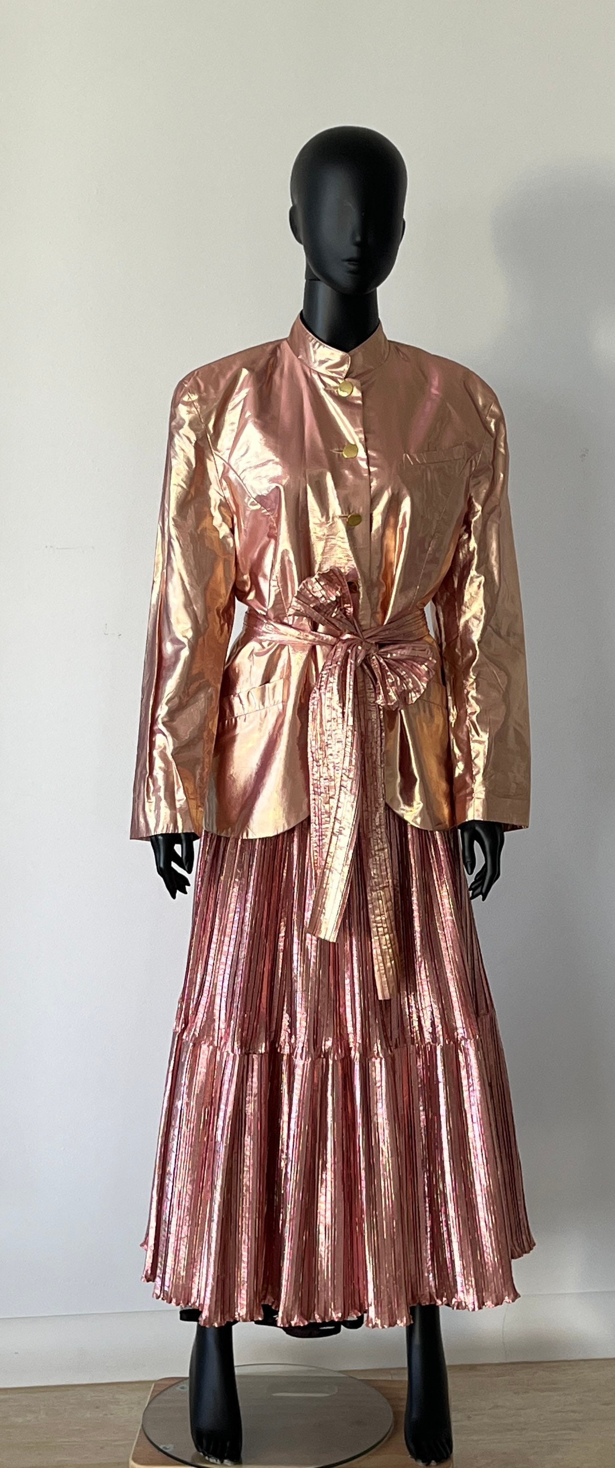 Vintage 1980s Iconic John Cavill of Australia Plissé Pleat - Etsy