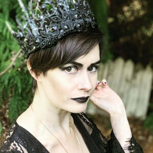 Black Drag Queen Crown Drag Queen Headpiece Chain Veil Evil King Crown ...