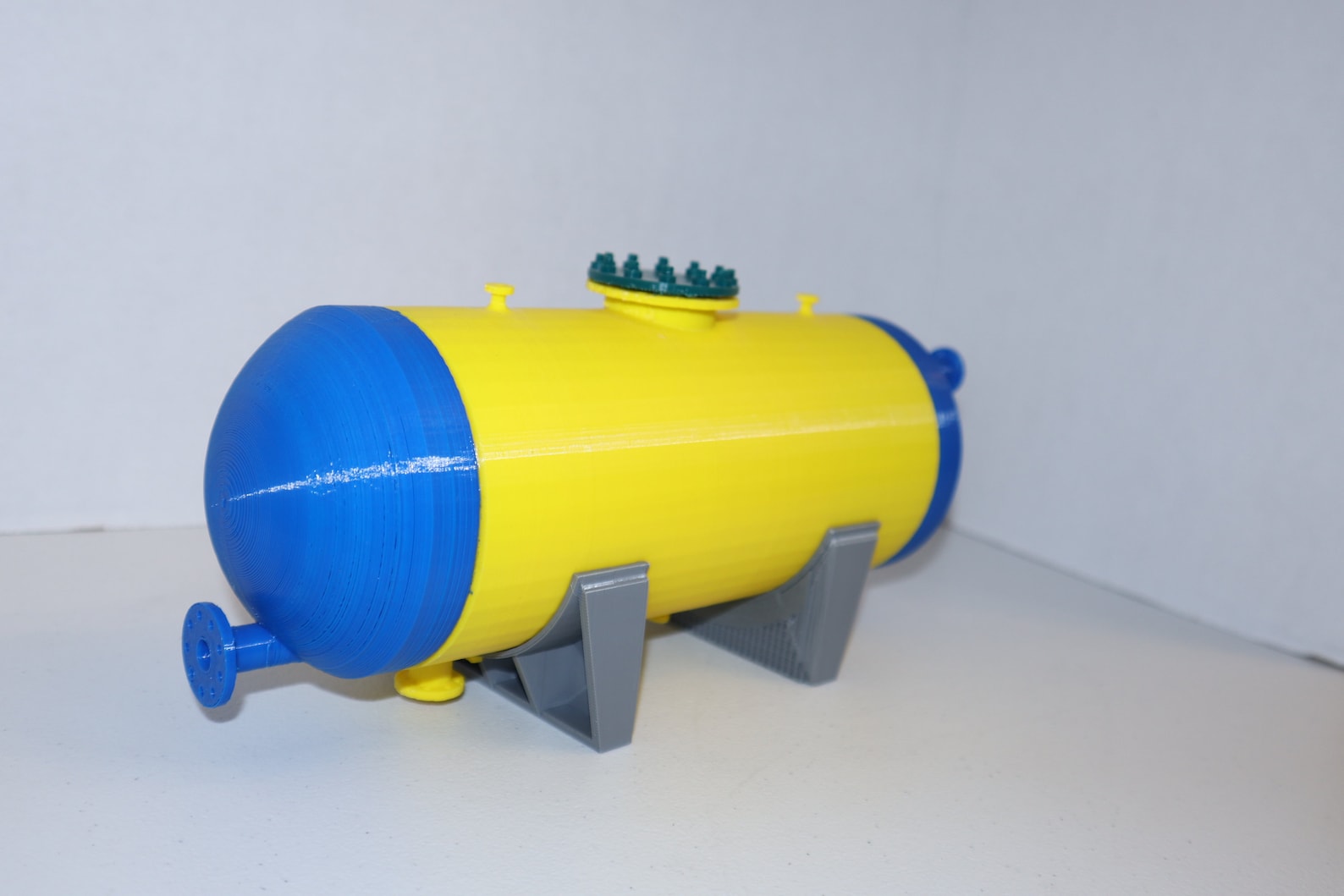3D Printed Horizontal Pressure Vessel Model - Etsy UK