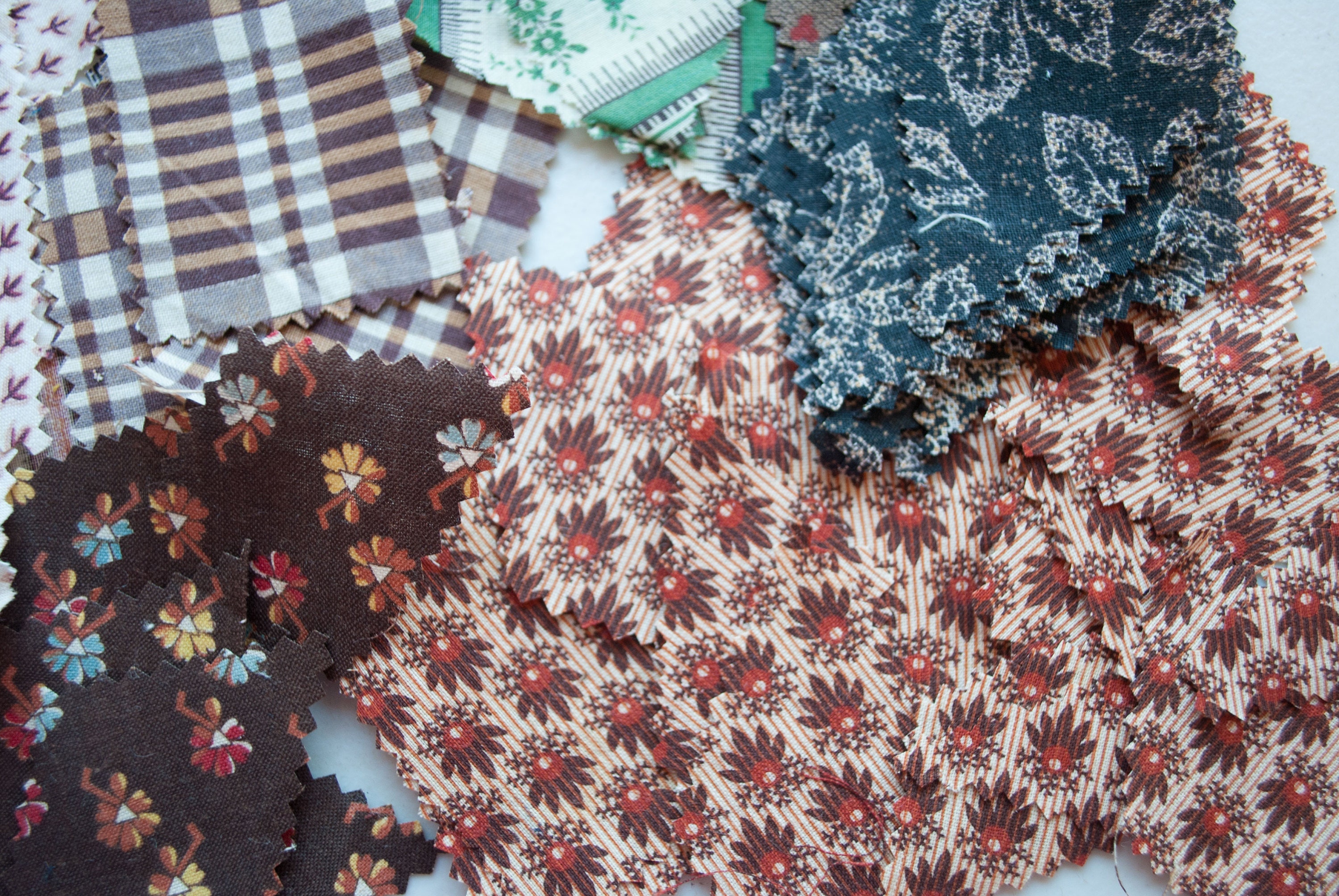 Antique 1870s Calico Fabric 229 Pieces - Various Pre Cut Patchwork ...