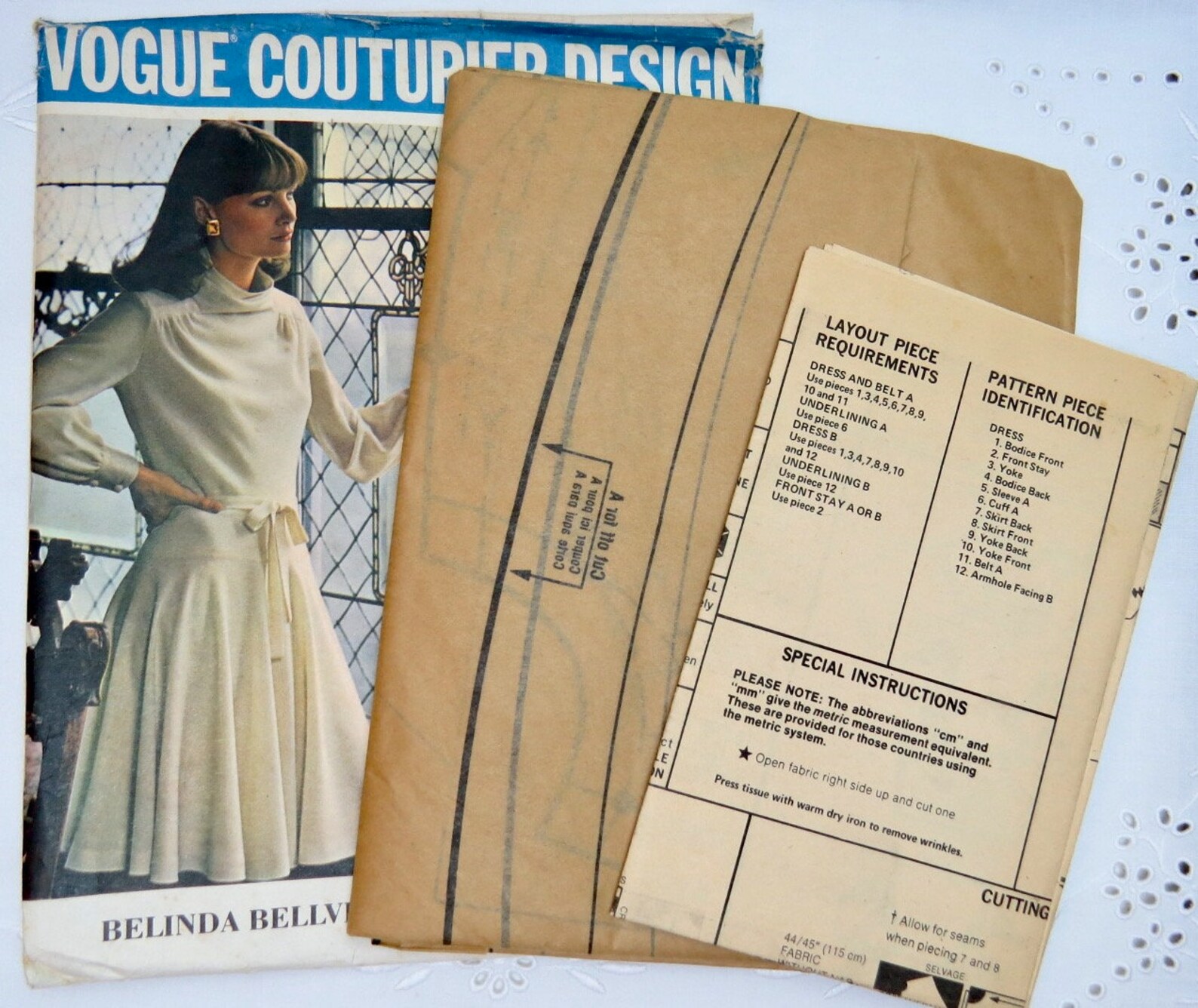 Vogue Couturier Design, Pattern 1102, Size 10, Belinda Bellville of ...
