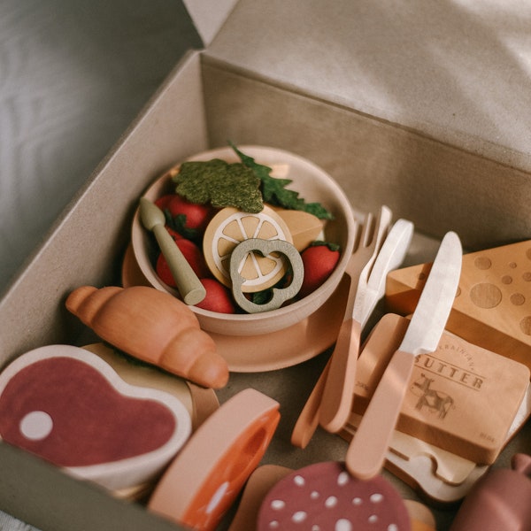 Wooden Play Food - Etsy