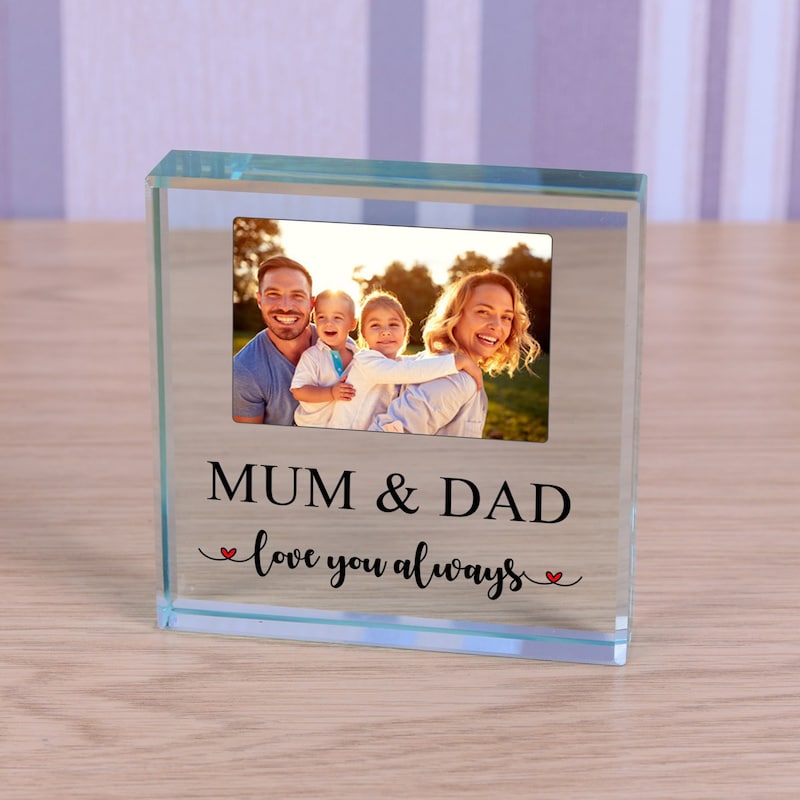 Mum and Dad Gifts - 60+ Gift Ideas for 2025