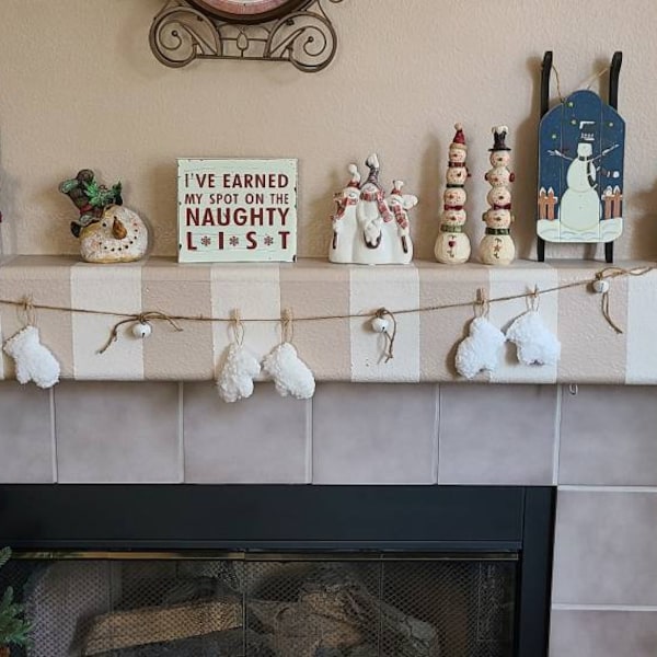 Mitten Garland - Etsy