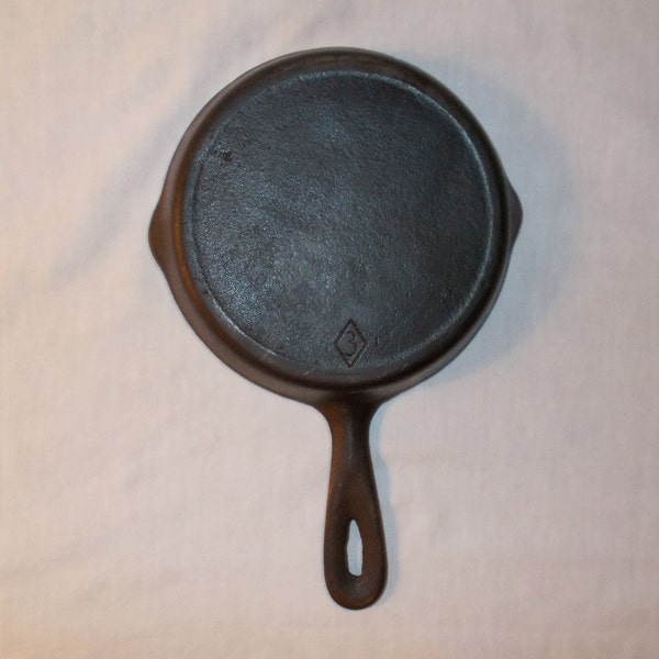Chicago Foundry Cast Iron Skillet - Etsy