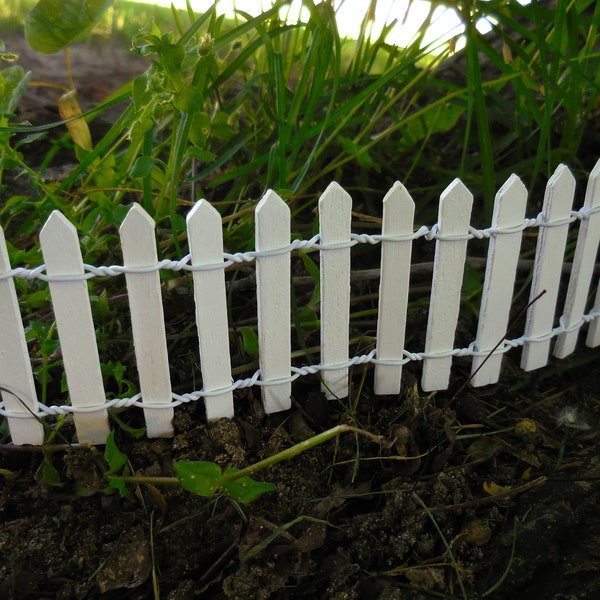 Dollhouse Miniature Wooden Picket Fence - Etsy