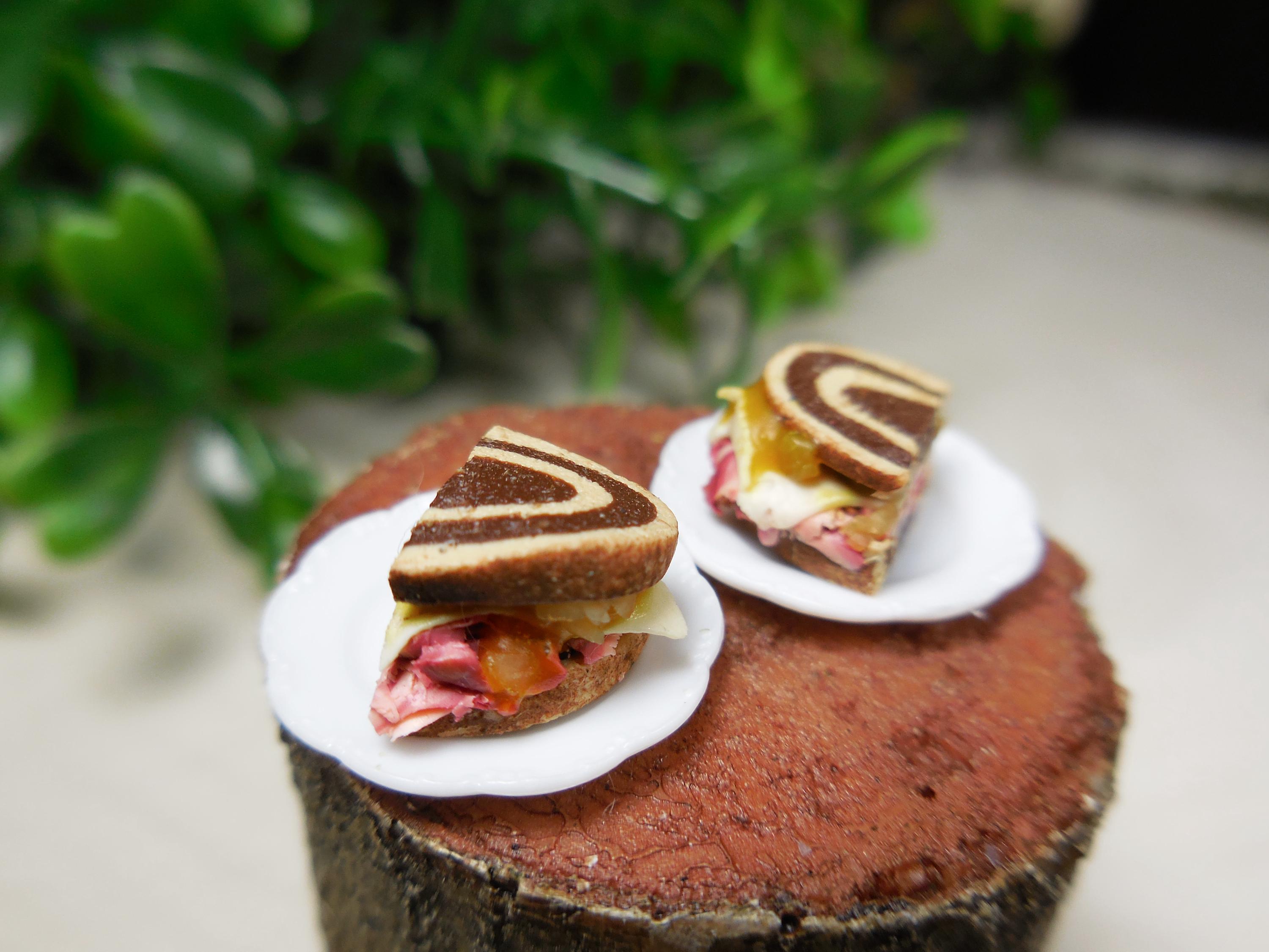 Miniature Corned Beef Rueben Half Sandwich W Plate ~ St. Patrick's Day ...