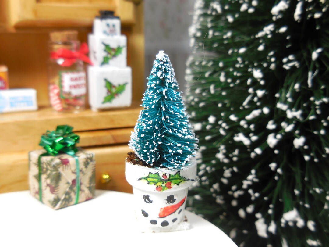 Miniature Snowman Tree in Pot & Stacked Box Decoration ~ Winter ...