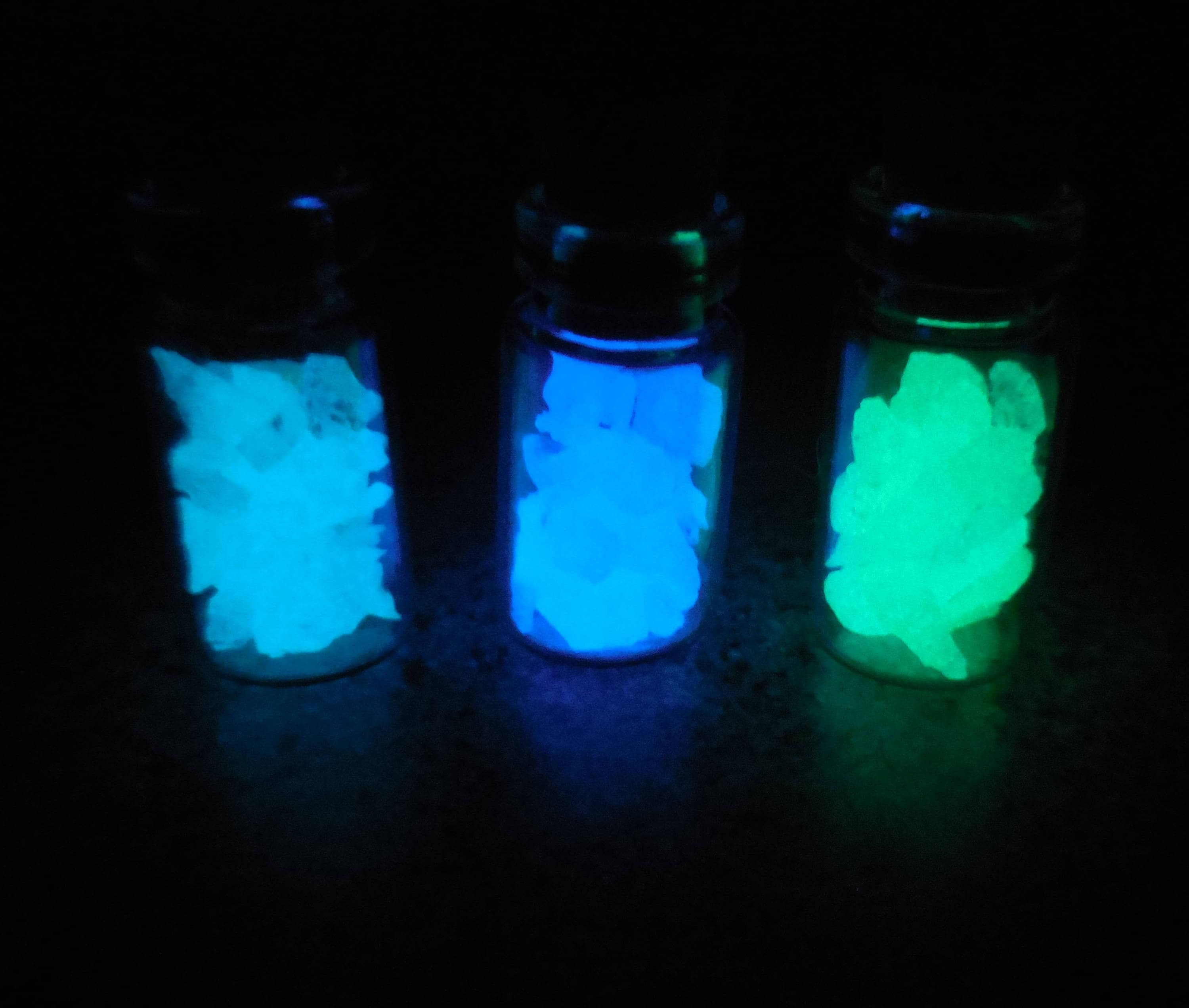 Mini Glow Bottles, Tiny Glass Bottles With Magic Potion That Glows-in ...
