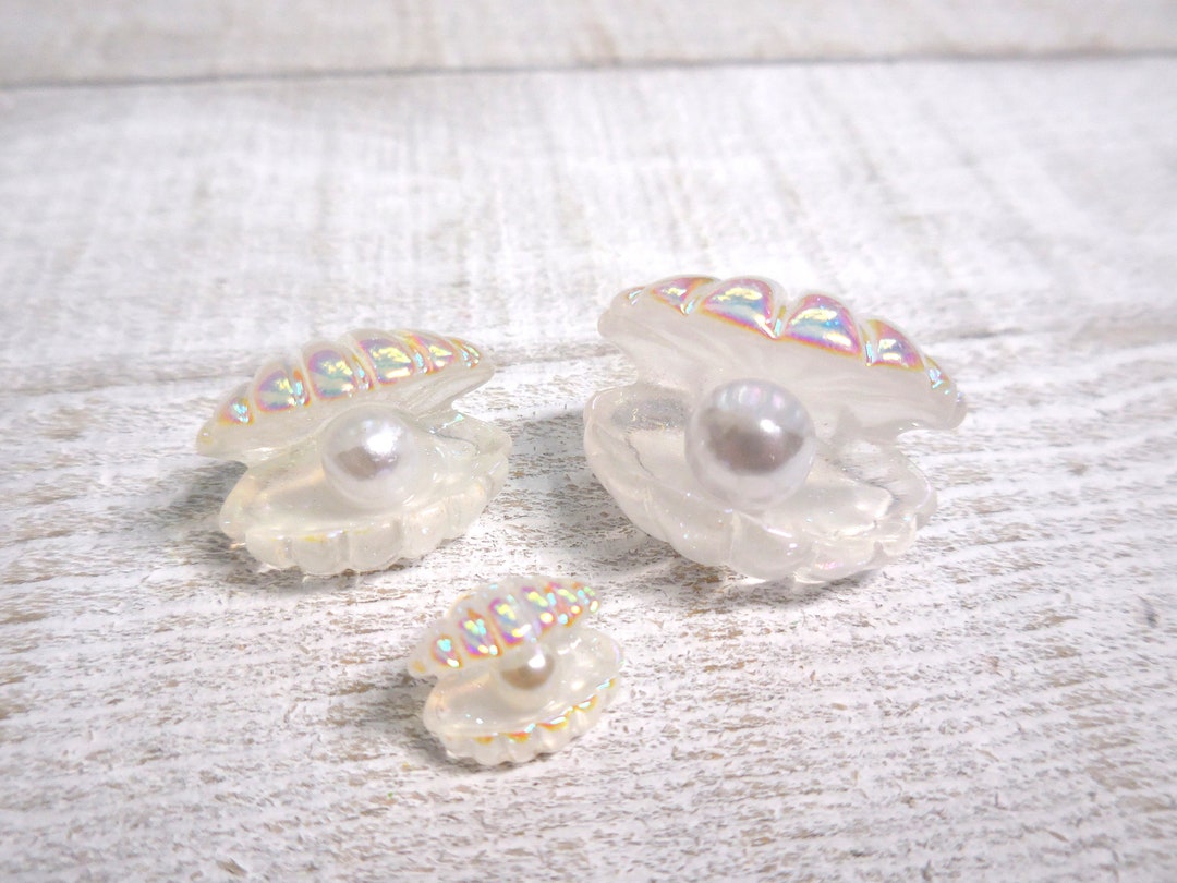 Miniature Pearlescent Oyster Shells With Pearls ~ Summer Beach Fairy ...