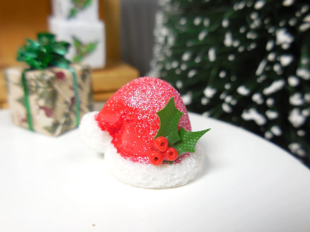 Miniature MICRO Santa W/ Bag of Toys Table Top Figurine ~ Christmas ...