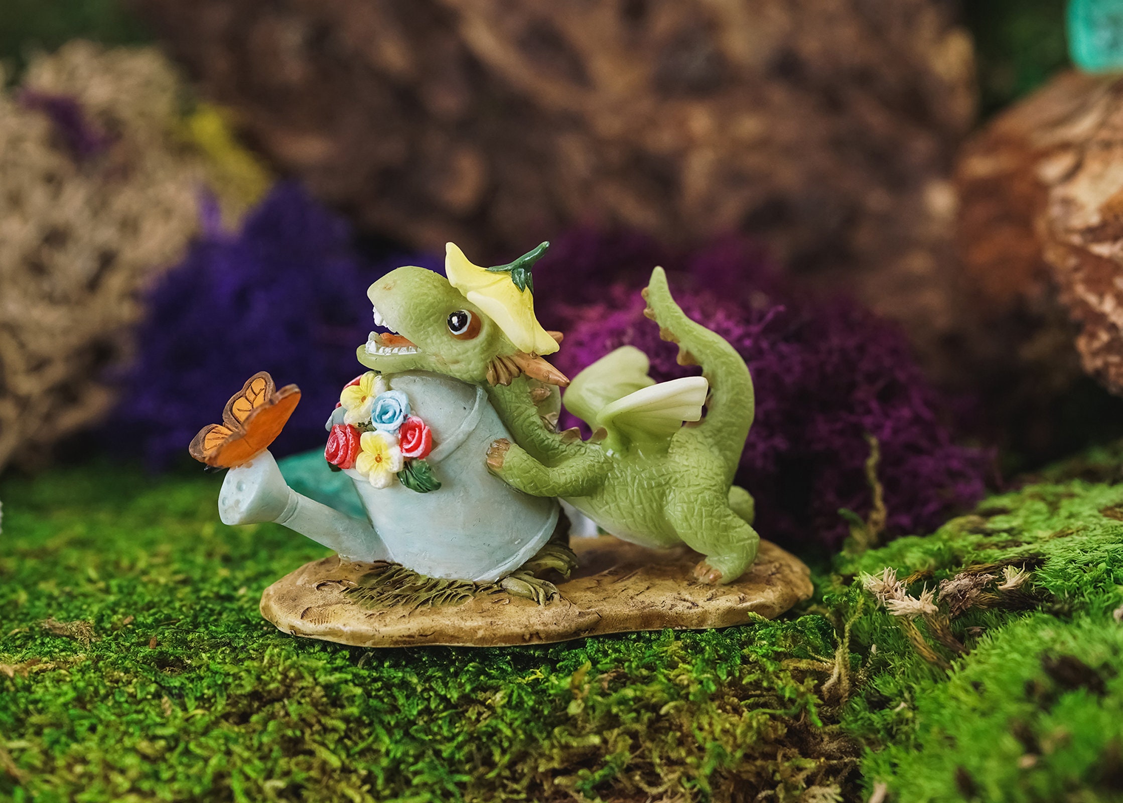 Miniature Dragon Gardener Figurine W/ Watering Can ~ Fairytale Fairy ...