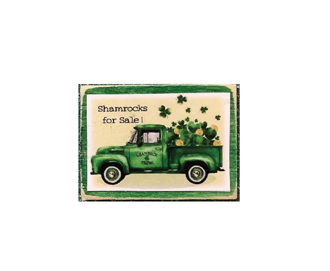 Miniature Wood Shamrock for Sale Verticle Sign ~ St. Patrick's Day ...