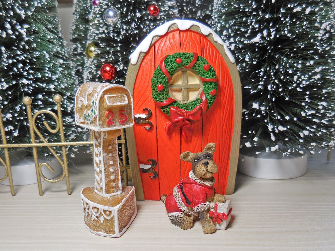 Miniature Christmas Door Set W/ Gingerbread Mailbox & Choice - Etsy
