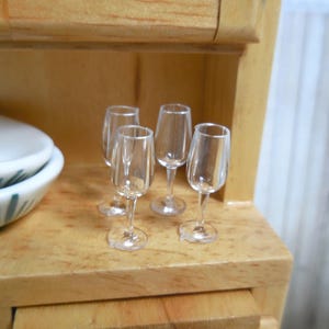 Miniature White Wine Glass Stemware, 1:12 Scale ~ Fairy Garden ...