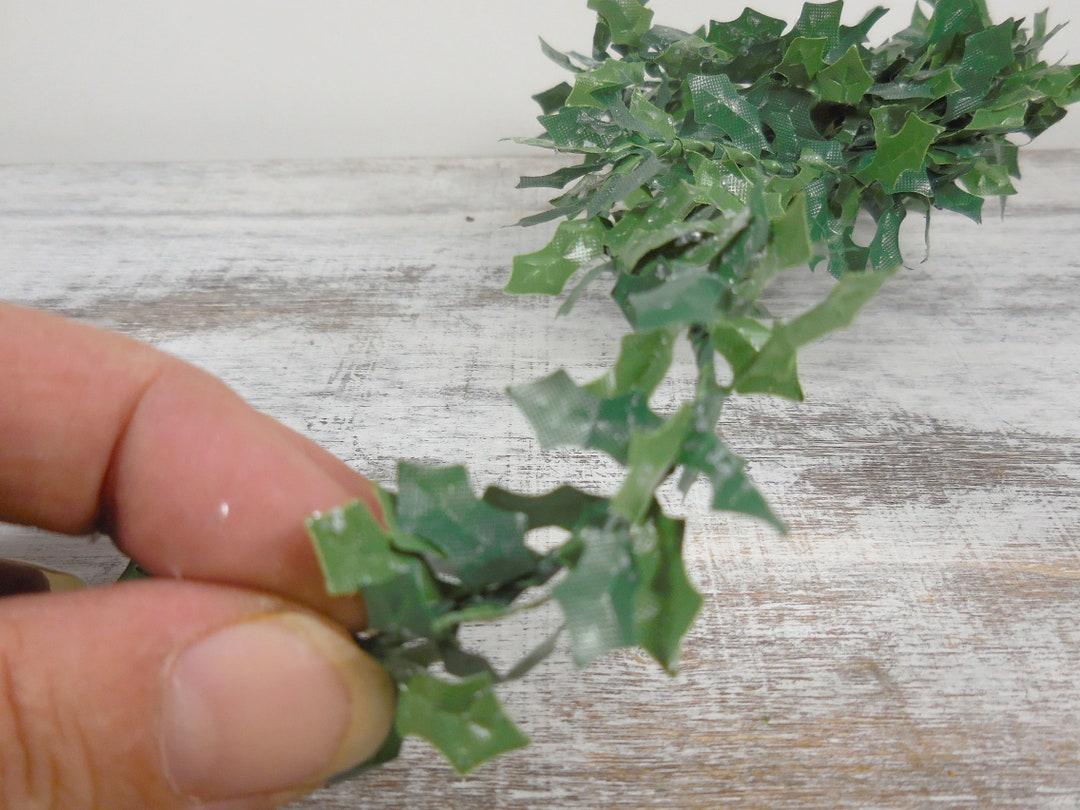 Miniature 2 1/2 FT Holly Roping Garland, 28mm ~ Winter Fairy Garden ...