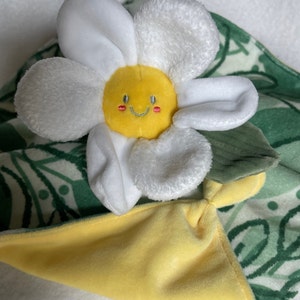 Smiling Daisy Plush Personalized Lovey/"mary Meyer" Flower Security ...